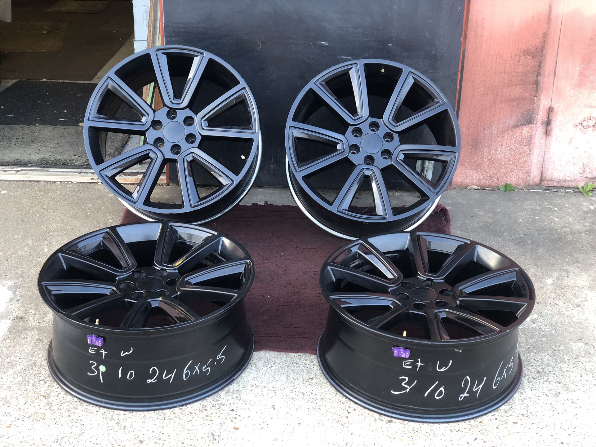 Chevy GMC Cadillac Escalade Nissan Infiniti Rims Wheels 24 Inch 6 Lugs ...
