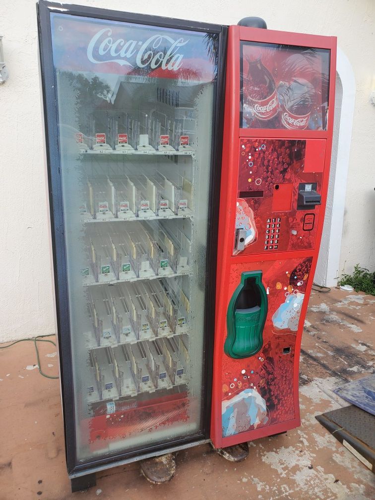 Soda Vending Machine for Sale in North Miami Beach, FL - OfferUp