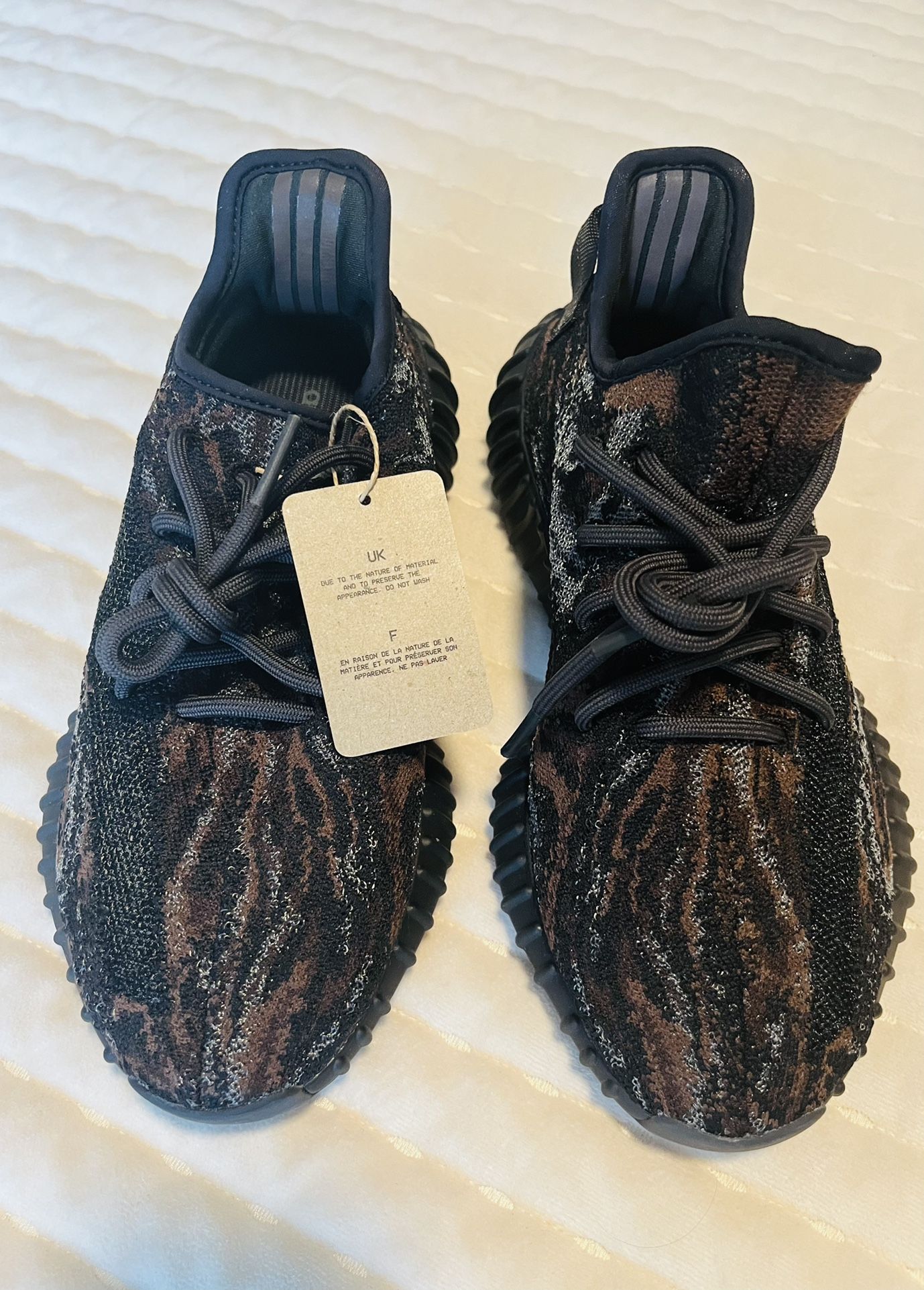 Yeezy Boost 350 V2 ‘MX Rock’ *No Box* for Sale in Austin, TX - OfferUp