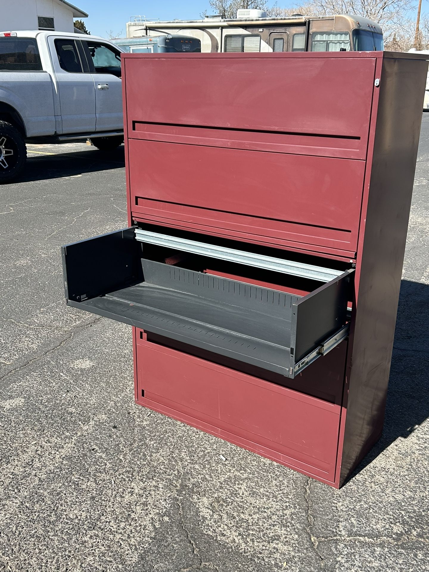 5 Drawer Metal File/Tool/Storage Cabinet- $65 Firm for Sale in El Paso ...
