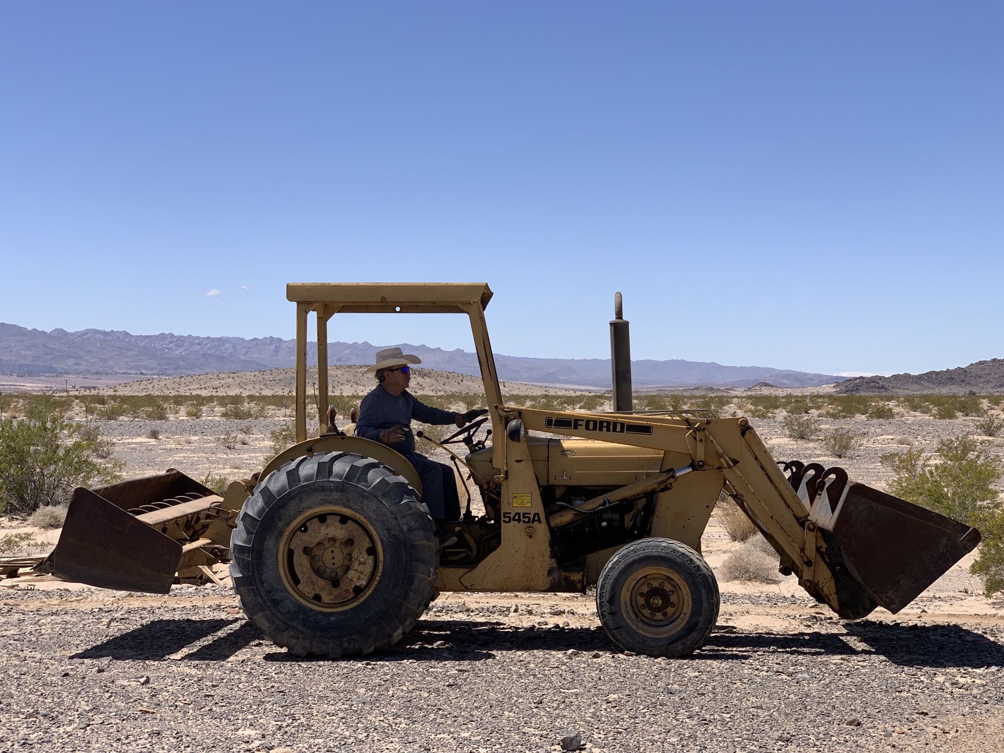 Ford 545A Tractor for Sale in Twentynine Palms, CA - OfferUp