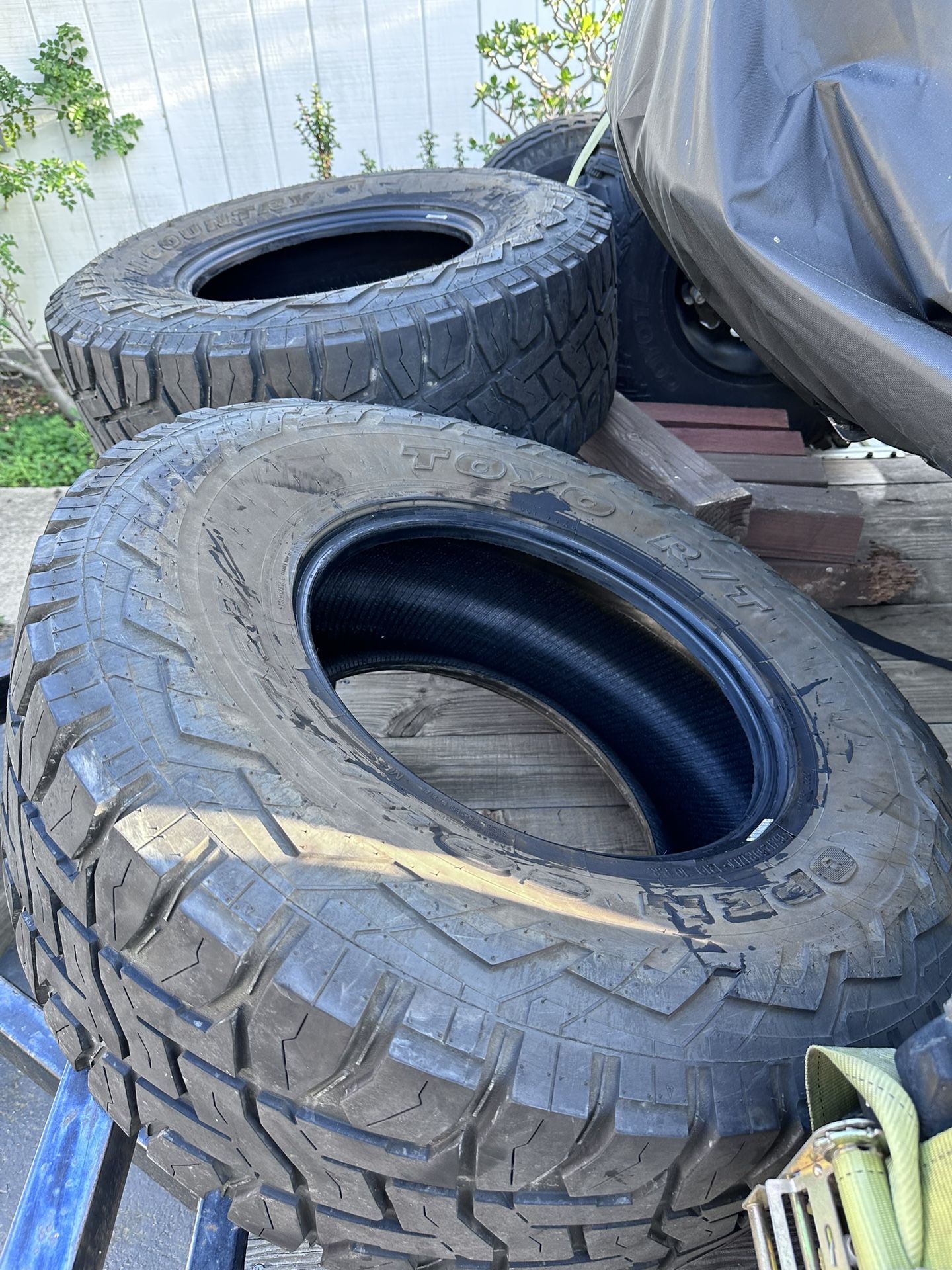 TOYO RT 35’s for Sale in Lakeside, CA - OfferUp