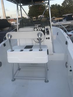 Sportcraft 1998 25’ with 1998 225 mercury $15000 Obo Trade for Sale in ...