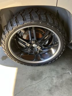 24 Inch Rims Giovanni for Sale in Carson, CA - OfferUp