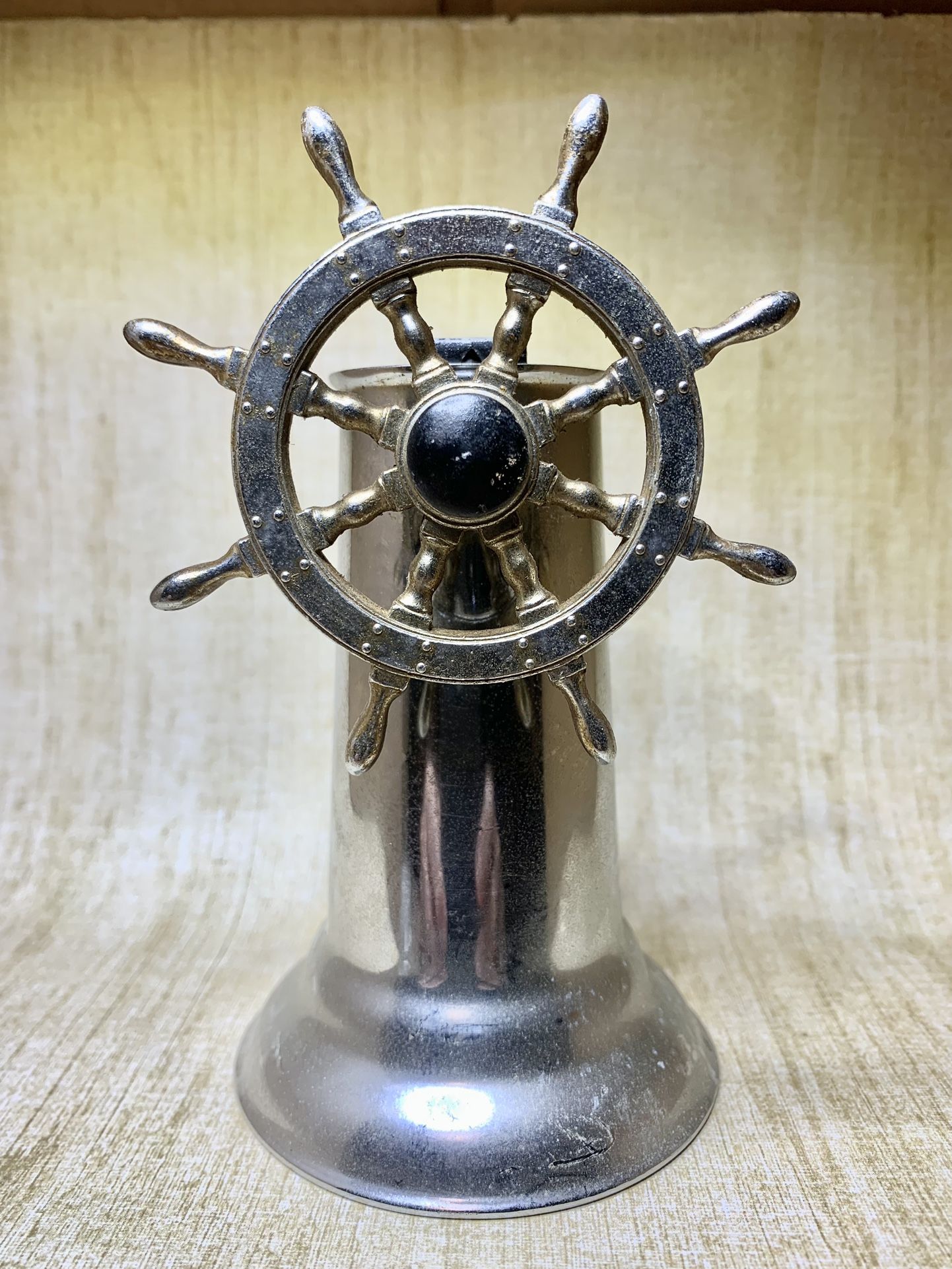 1940s Hamilton Ship Wheel Lighter for Sale in Garden Grove, CA - OfferUp