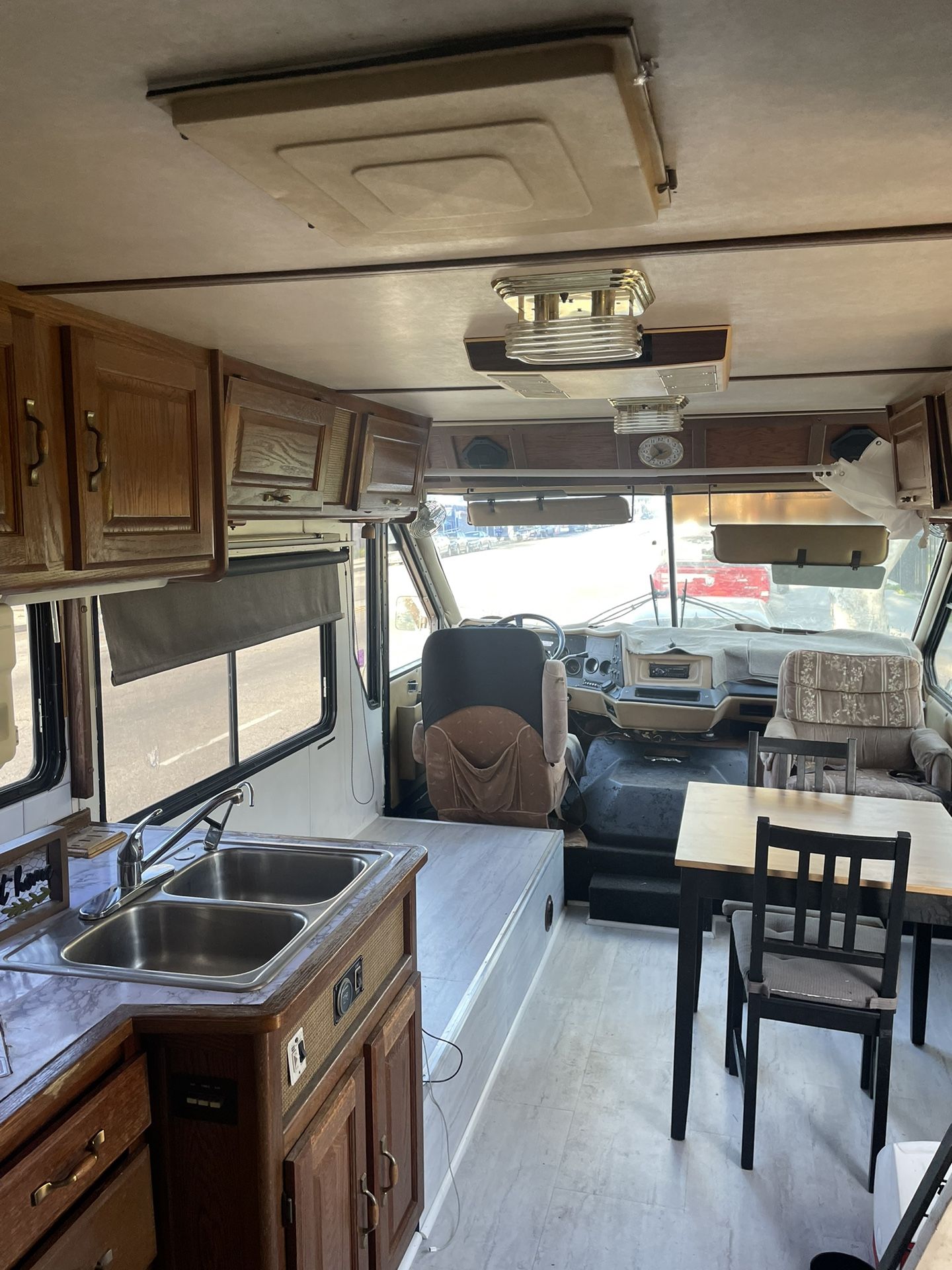 RV / Motorhome / Chevy / Chevrolet / 1986 for Sale in Compton, CA - OfferUp