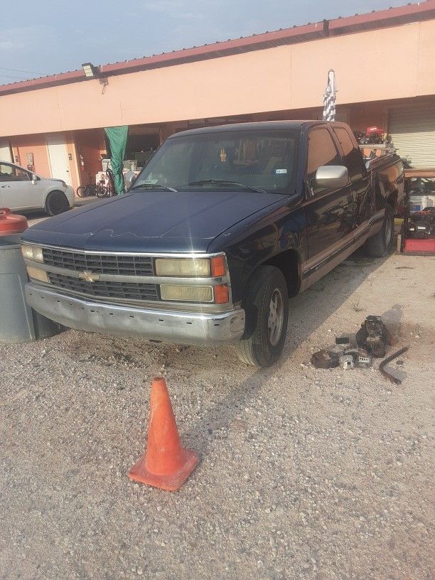 93 Chevrolet Truck for Sale in Houston, TX - OfferUp