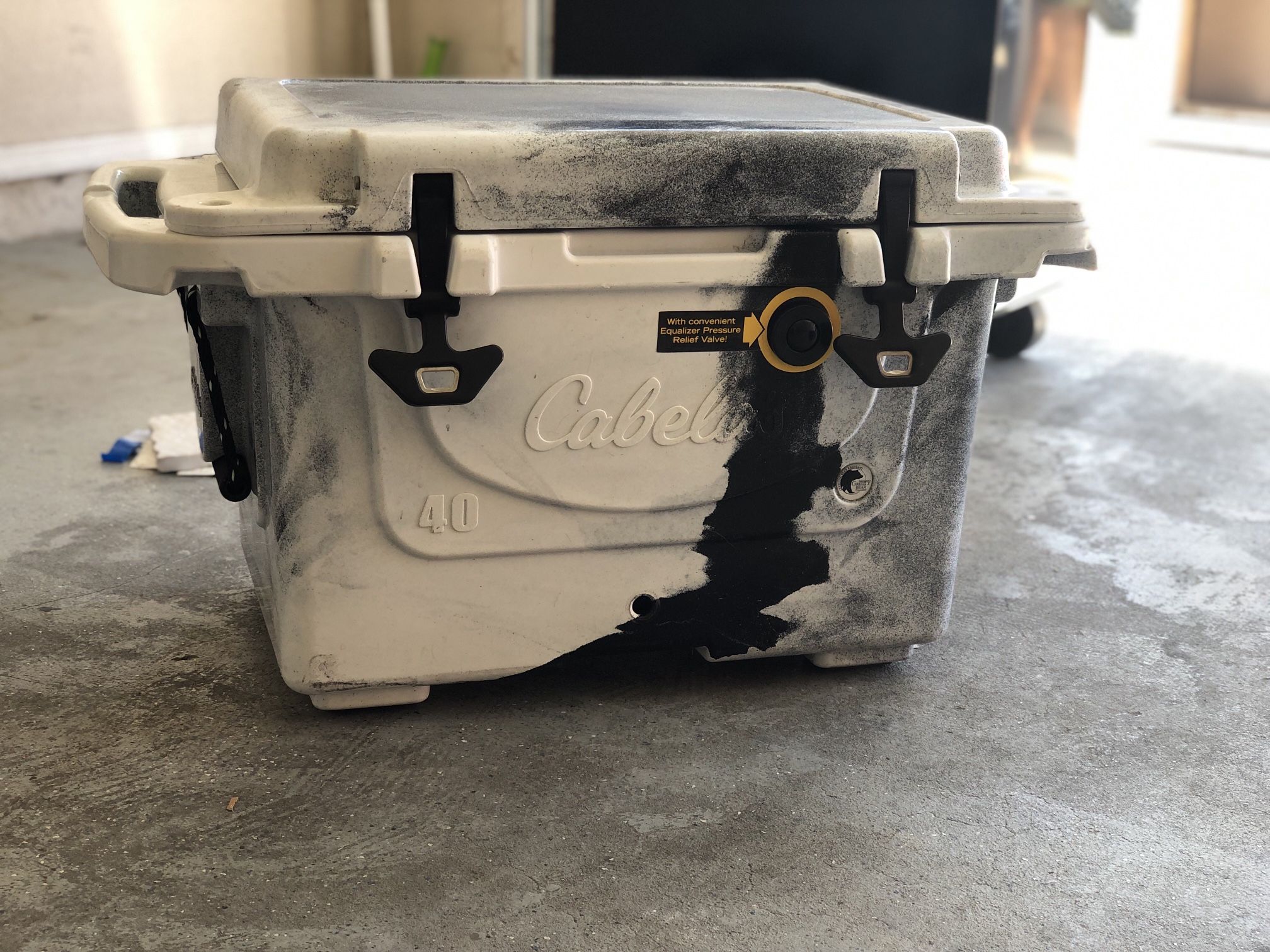 Cabelas Cooler for Sale in Peoria, AZ - OfferUp