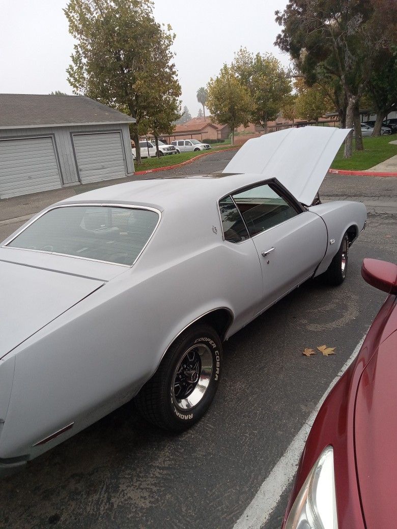 1972 Oldsmobile Cutlass for Sale in Fresno, CA - OfferUp