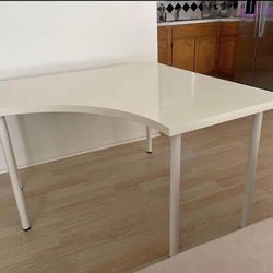 IKEA LINNMON ADILS Corner Table for Sale in Rosemead CA OfferUp