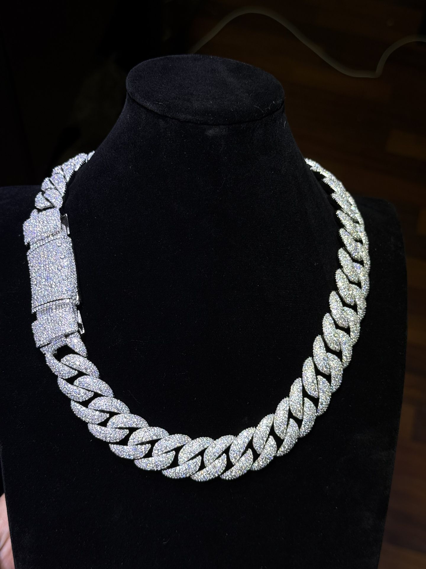 Moissanite Chain for Sale in Miami, FL - OfferUp