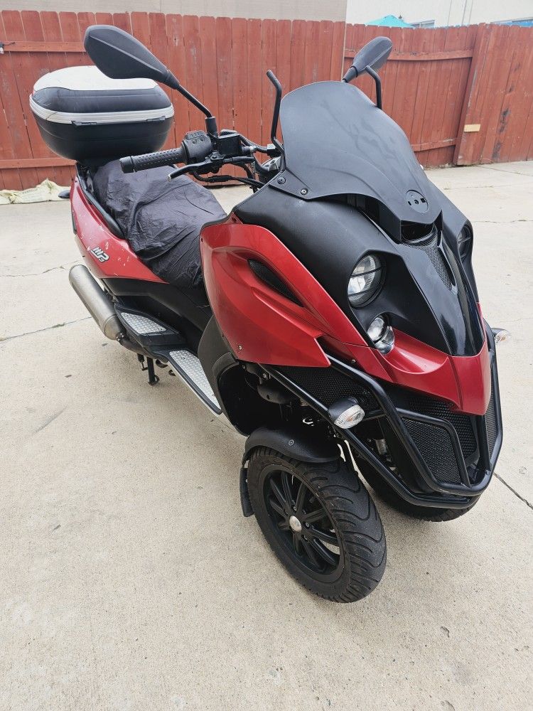 2008 Piaggio Mp3 500 for Sale in Chula Vista, CA - OfferUp