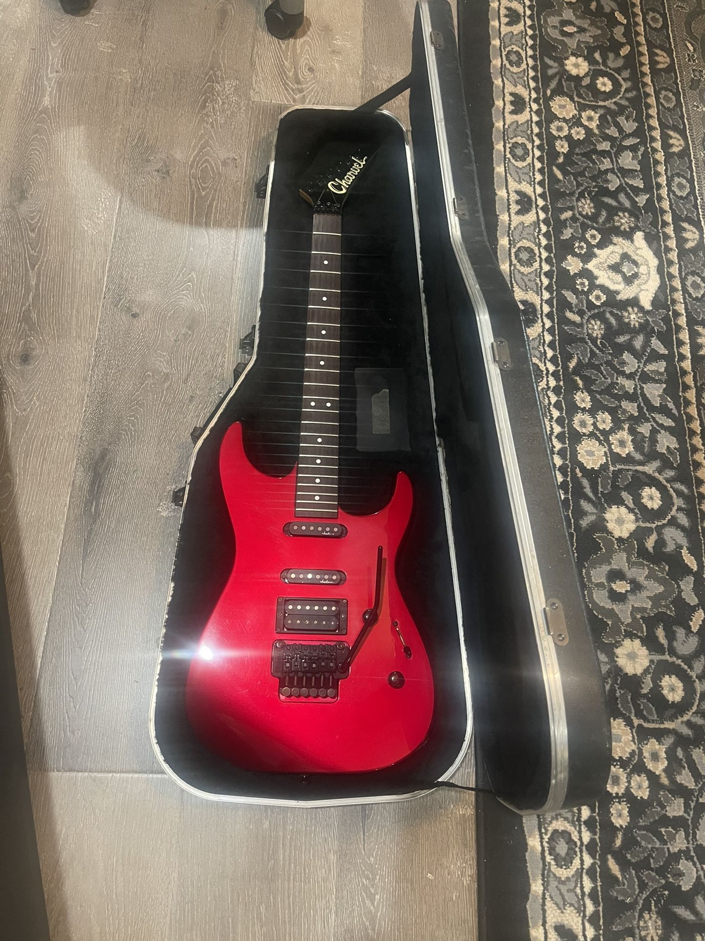 Charvel 375 Deluxe, 1990 for Sale in Chino, CA - OfferUp
