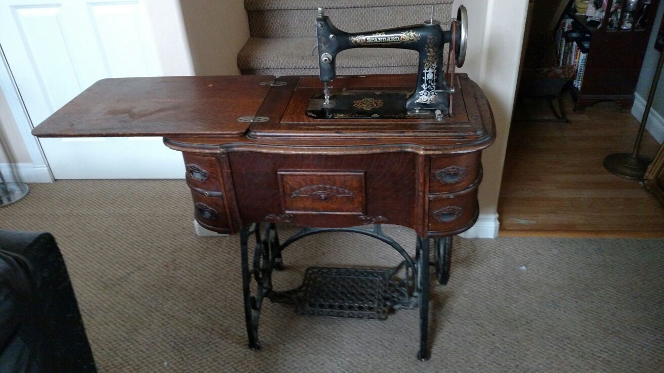 C.1900 "Standard" Treadle Sewing Machine Oak for Sale in Marysville, WA ...