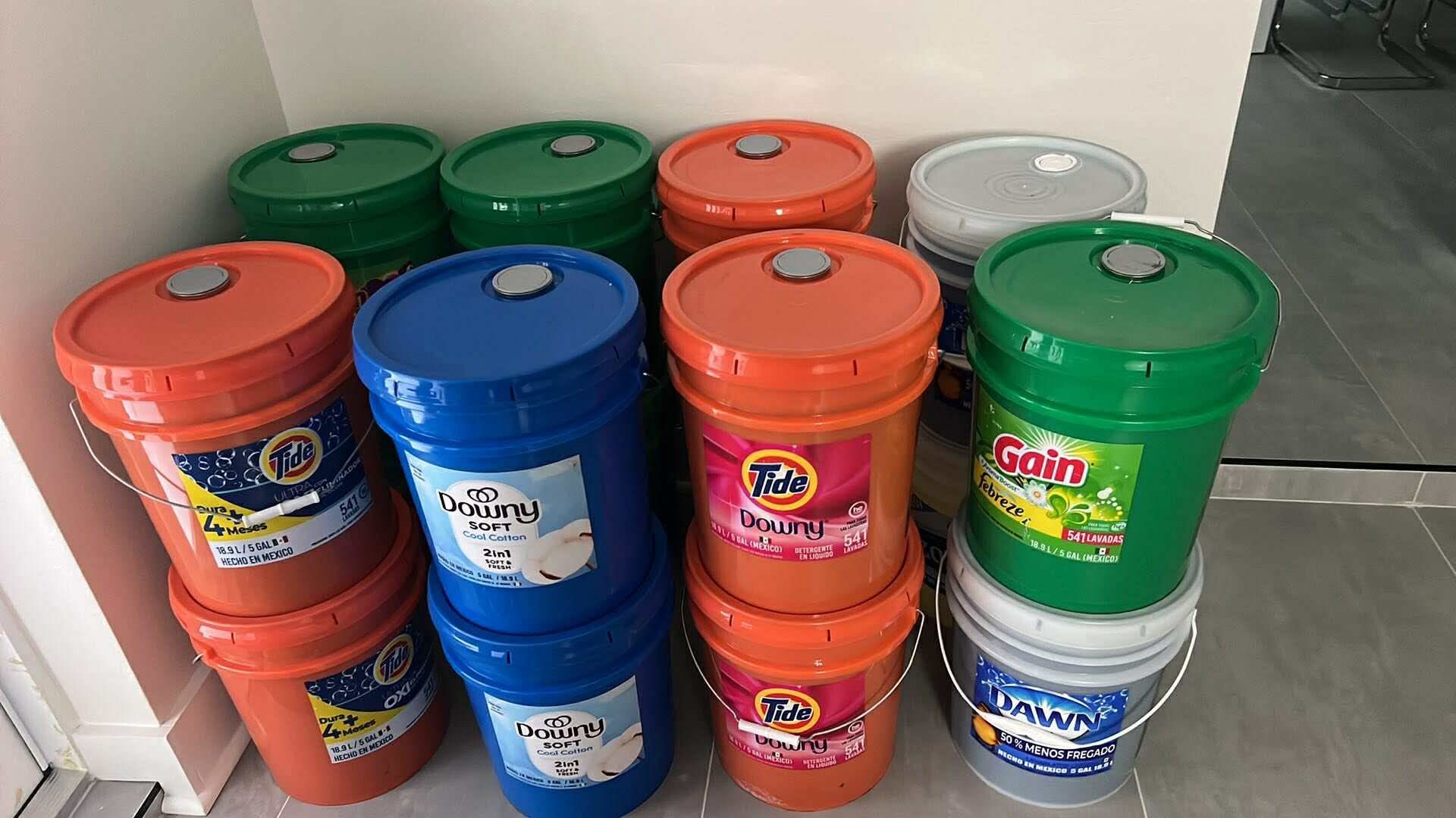 líquidos de lavar y fregar for Sale in Sanford, FL - OfferUp