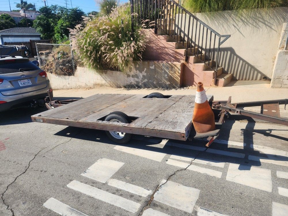 Trailas De Venta Con Placas Y Titulo for Sale in Los Angeles, CA - OfferUp