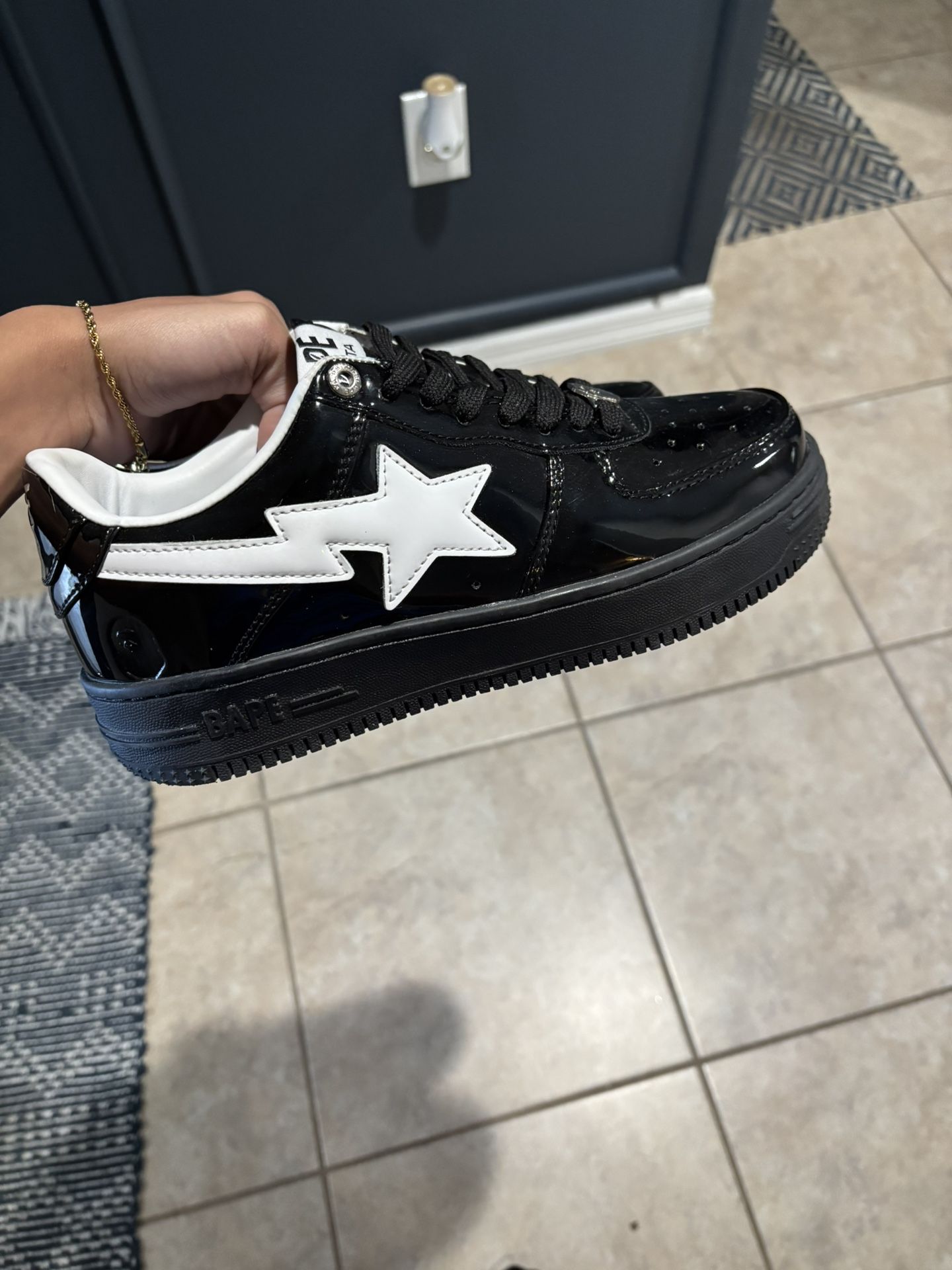 Bape Stars Size 7 With Box for Sale in St. Cloud, FL - OfferUp