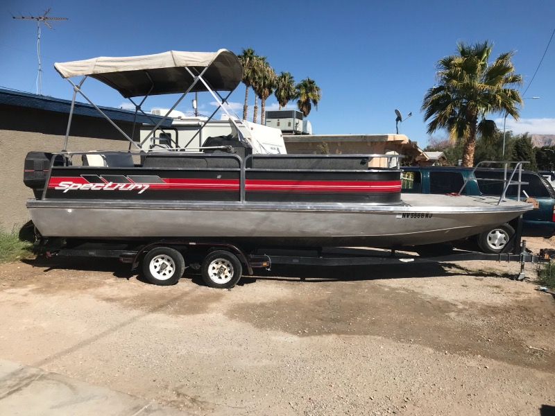 1990 spectrum 24 foot pontoon with 120 hp Merc cruiser for Sale in Las ...