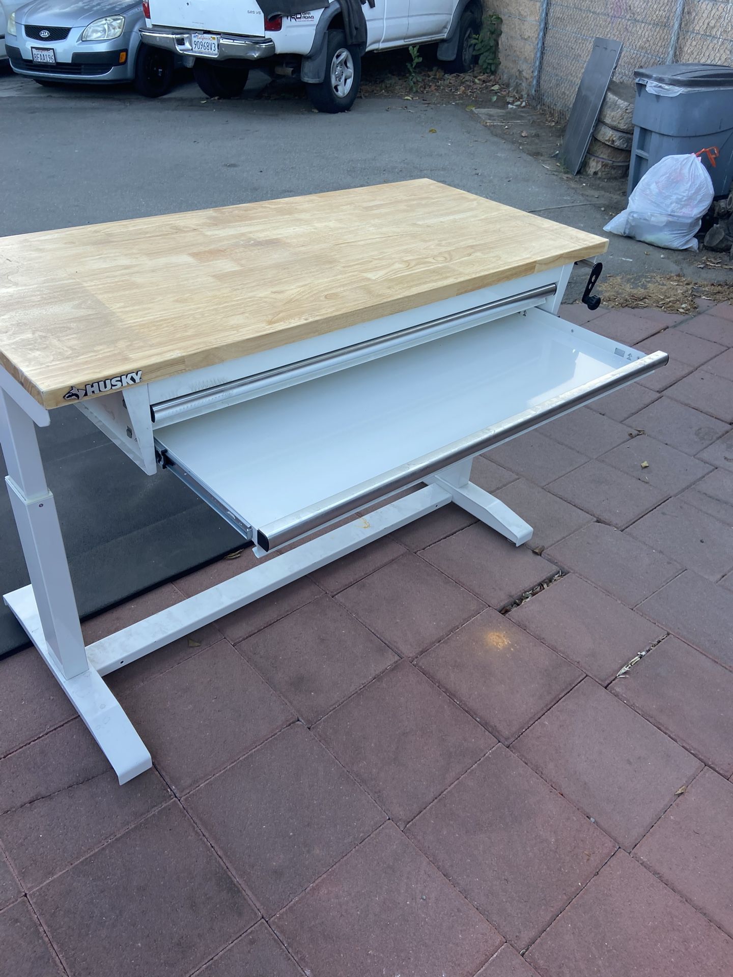 Work Table / Stand Up Desk for Sale in Pomona, CA - OfferUp