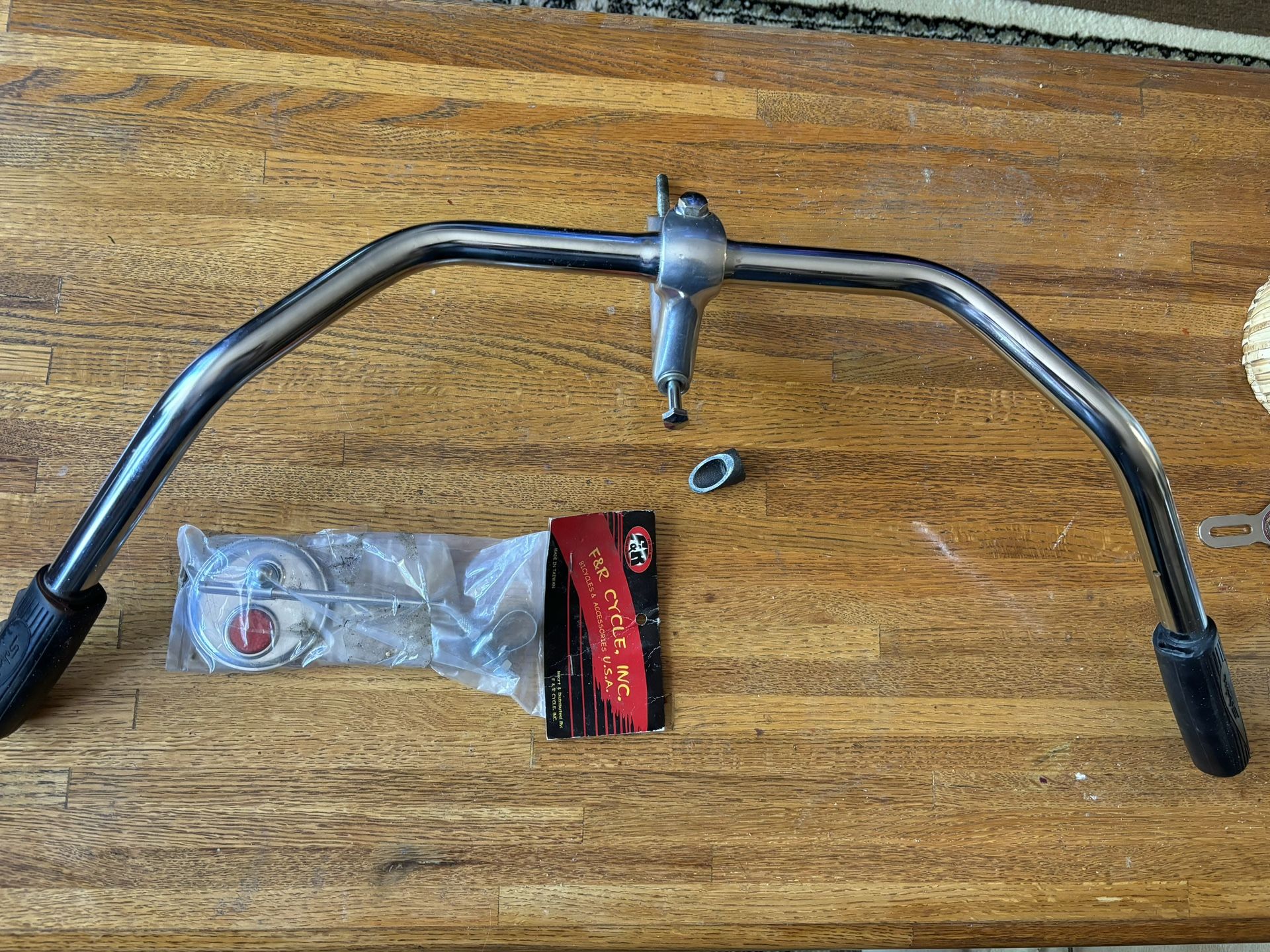 26" Beach Cruiser Handlebars for Sale in Palm Desert, CA - OfferUp
