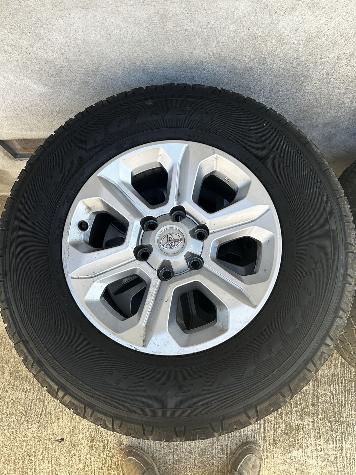 Toyota Rims 4Runner for Sale in Chula Vista, CA - OfferUp