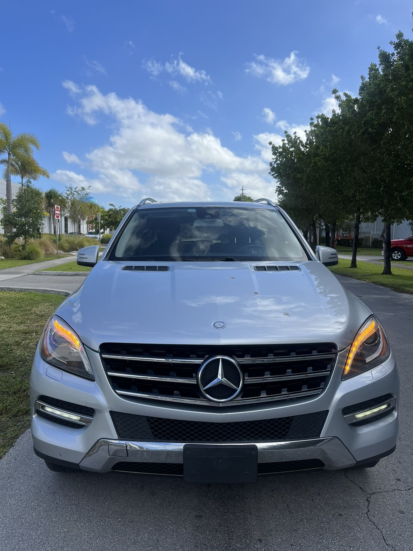 2012 MERCEDES BENZ ML350 for Sale in Hollywood, FL - OfferUp