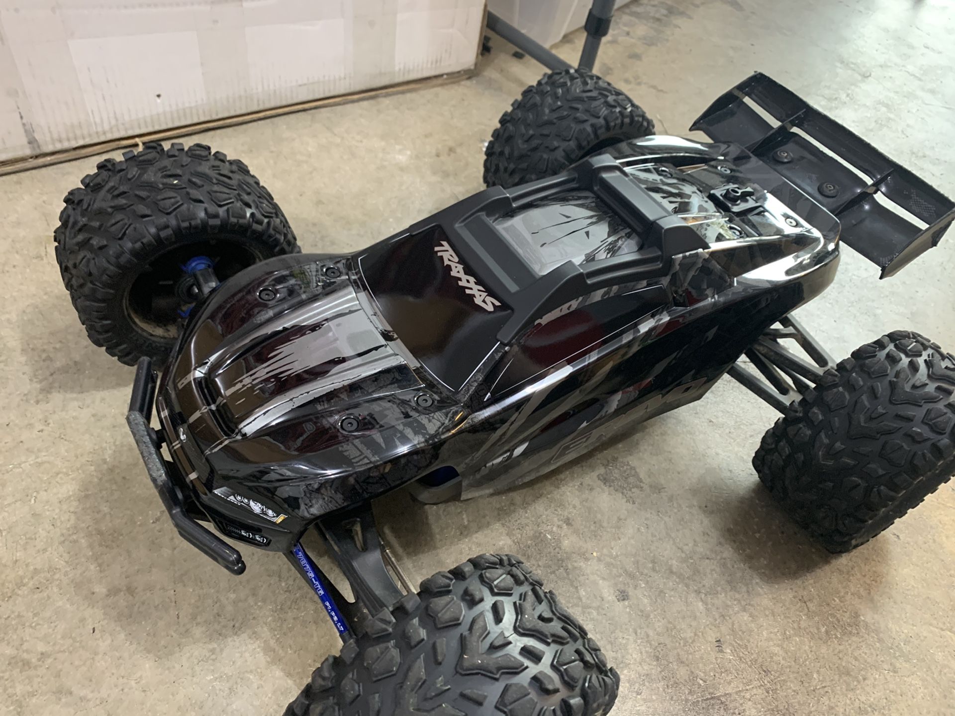 Traxxas E-Revo 2.0 BLACK EDITION for Sale in Stanwood, WA - OfferUp