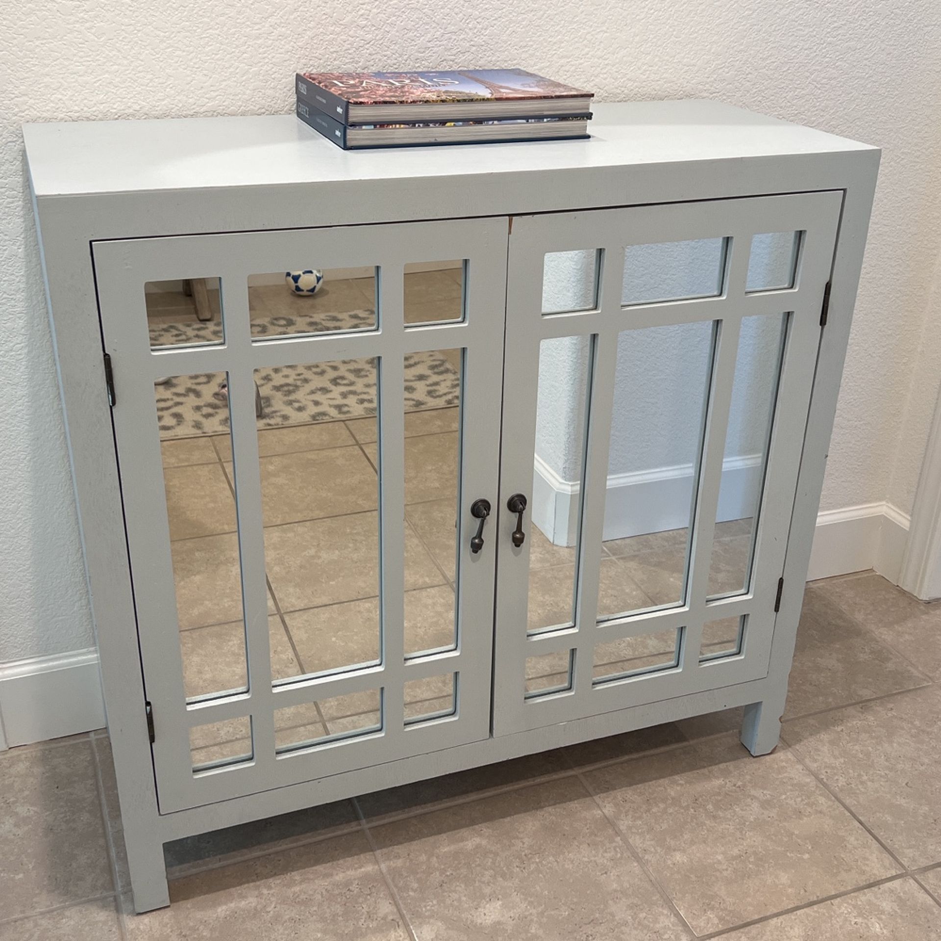 Mirrored Console for Sale in Rocklin, CA - OfferUp
