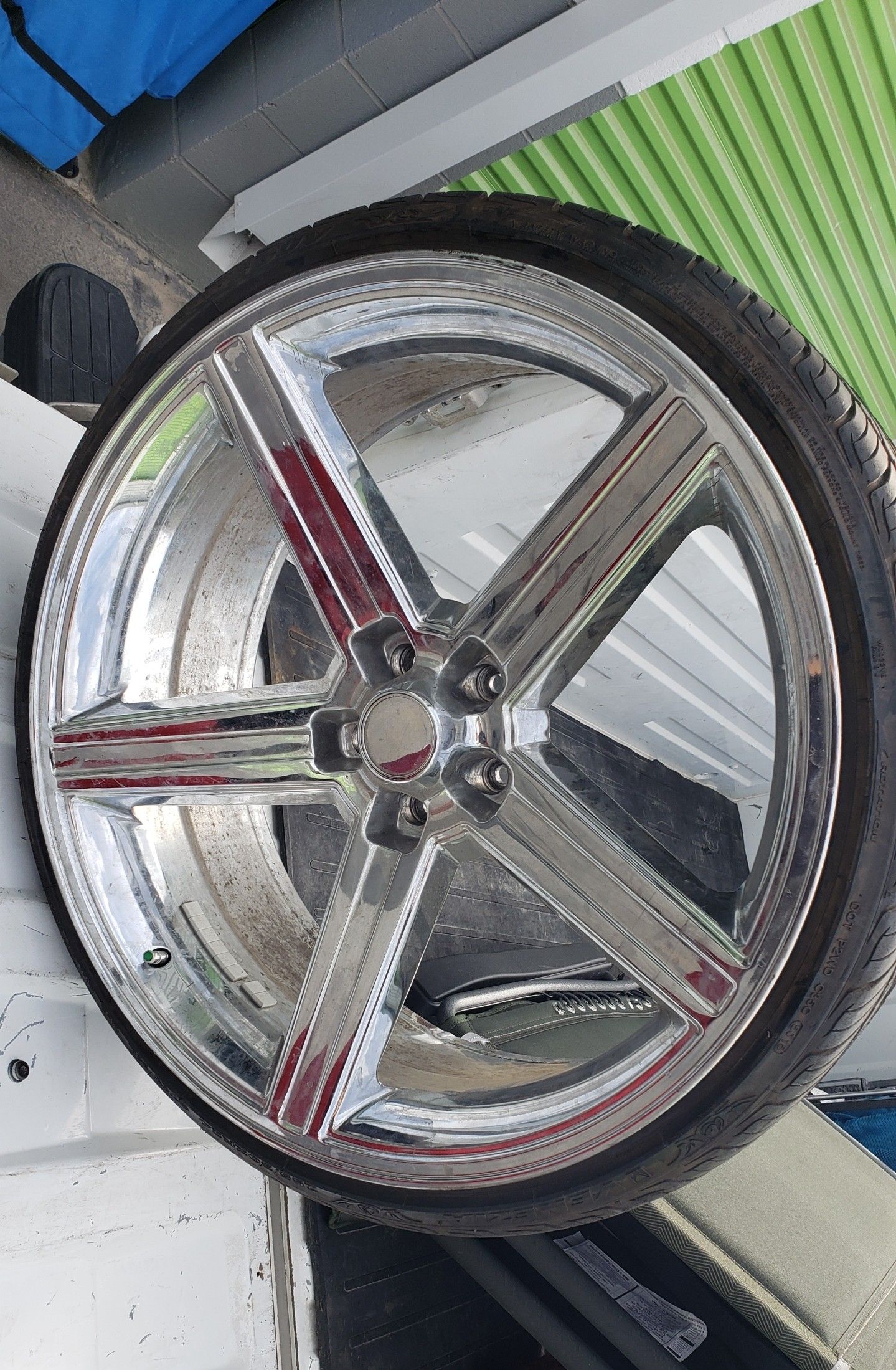 24 inch irocs bolt pattern 5x139.7 for Sale in Bloomington, CA - OfferUp