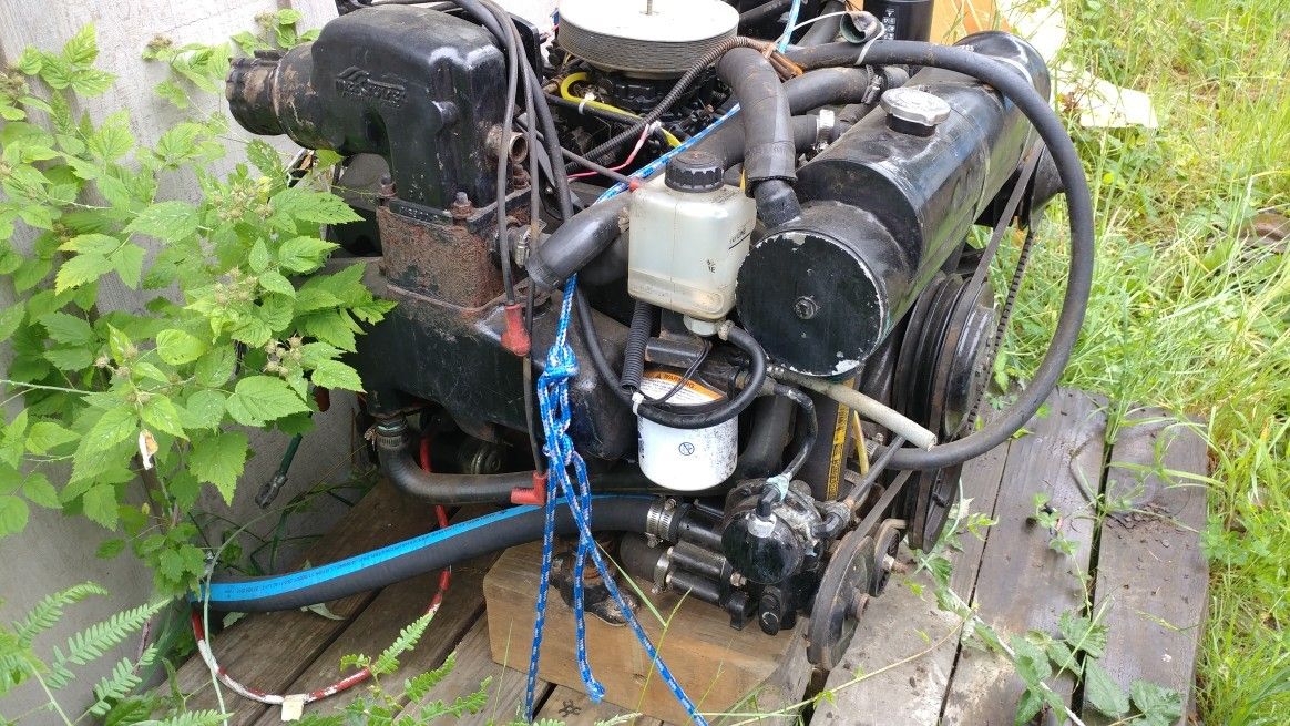 Gen 5 454 Chevy marine complete low hpurs for Sale in Hoodsport, WA ...