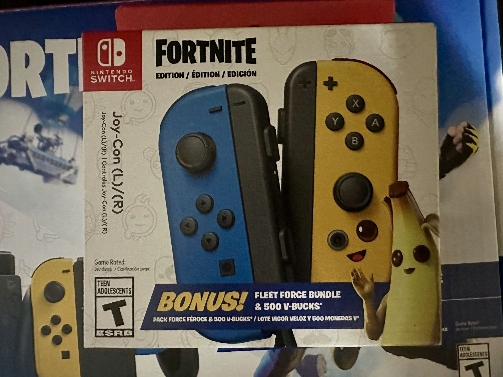 Fortnite Wildcat Fleet Force Bundle Joycons Nintendo Switch for Sale in ...