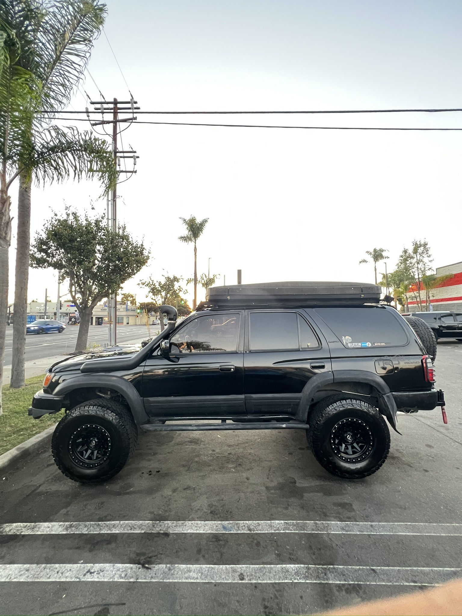 4runner 1997 4x4 for Sale in Long Beach, CA - OfferUp