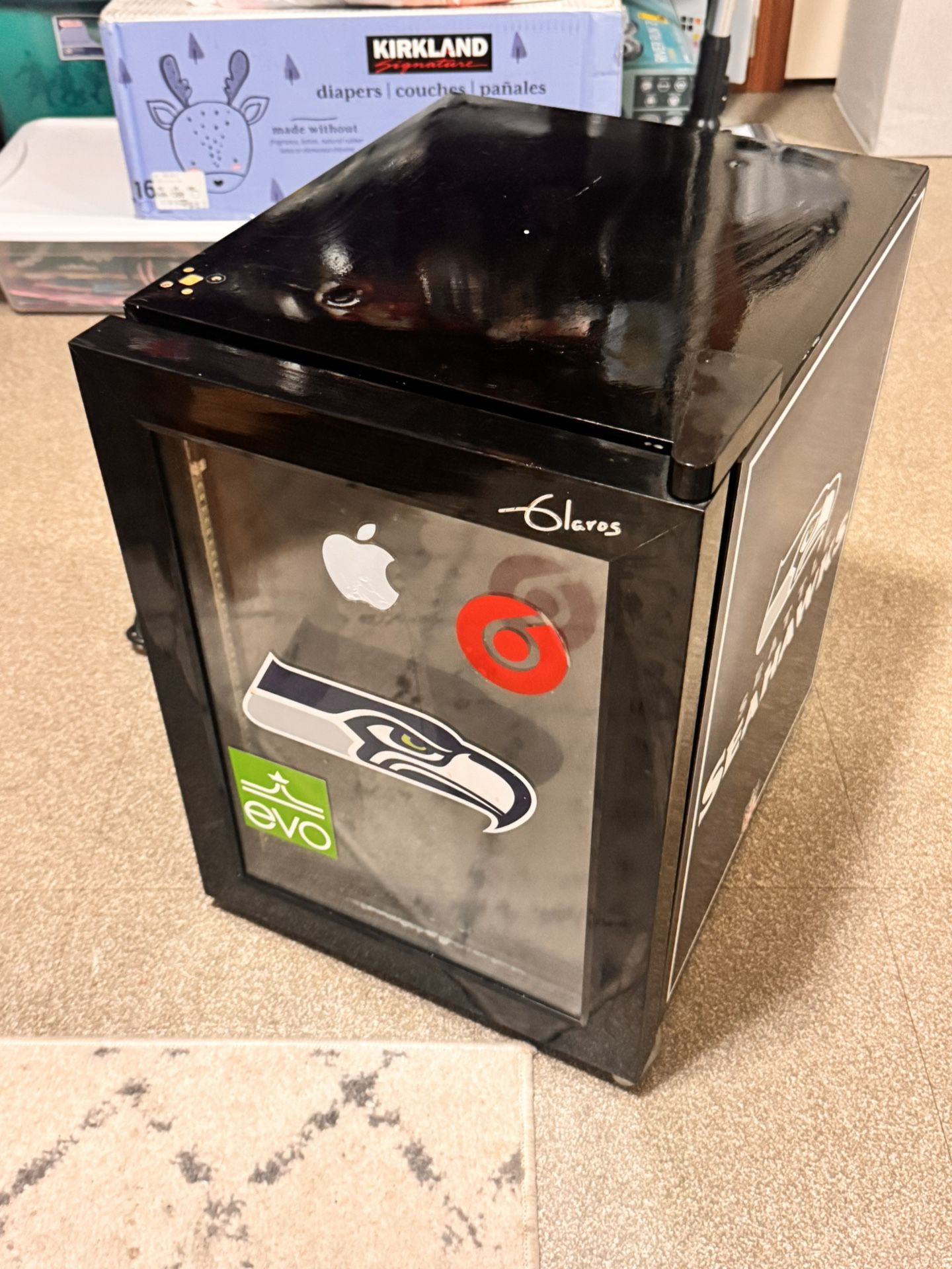 Free Seahawks Mini Fridge for Sale in Seattle, WA - OfferUp
