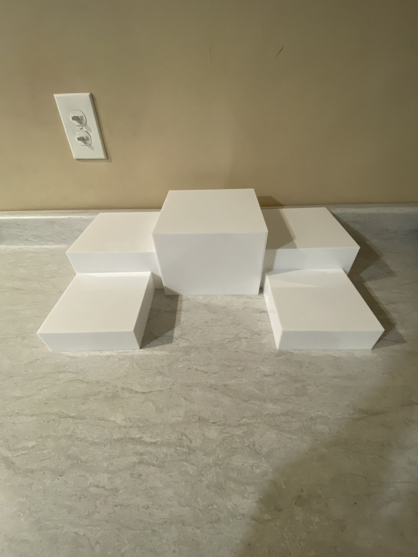 Acrylic Display Box Risers for Sale in Norwalk, CA - OfferUp