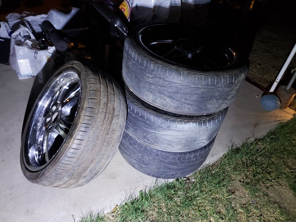 20 inch rims 5 lug for Sale in Hemet, CA - OfferUp