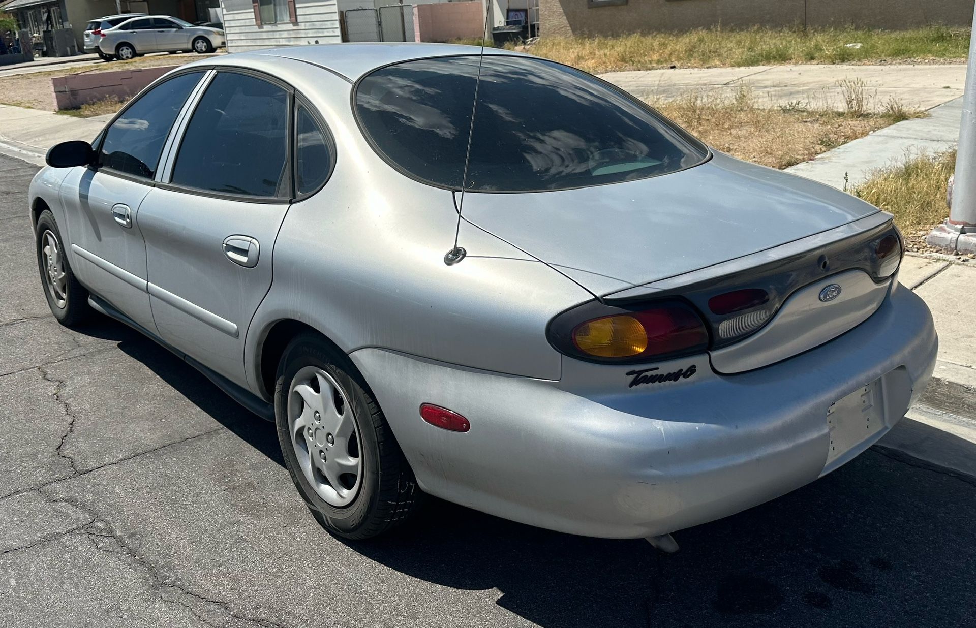 1997 Ford Taurus for Sale in Las Vegas, NV - OfferUp