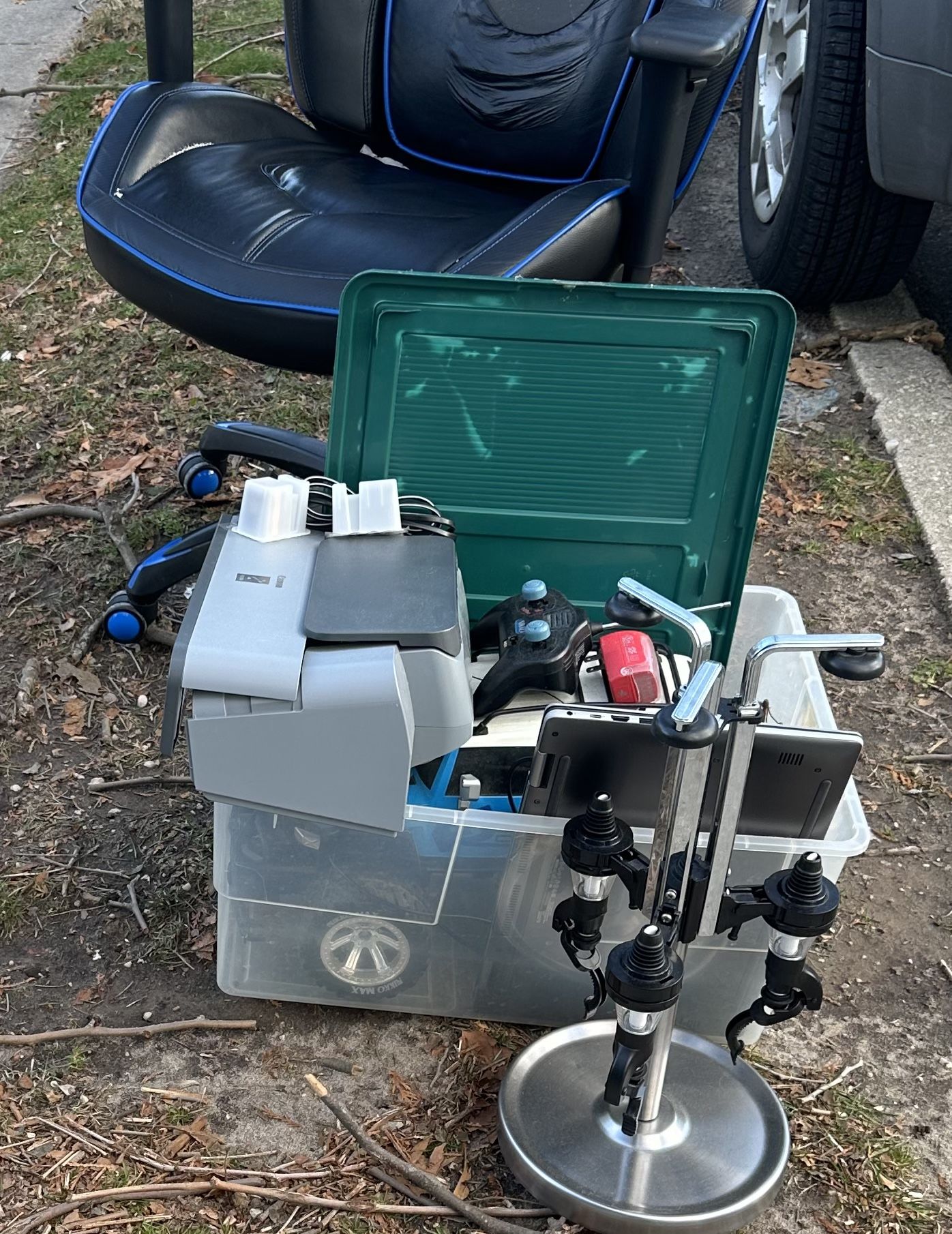 Free Stuff for Sale in Levittown, NY - OfferUp