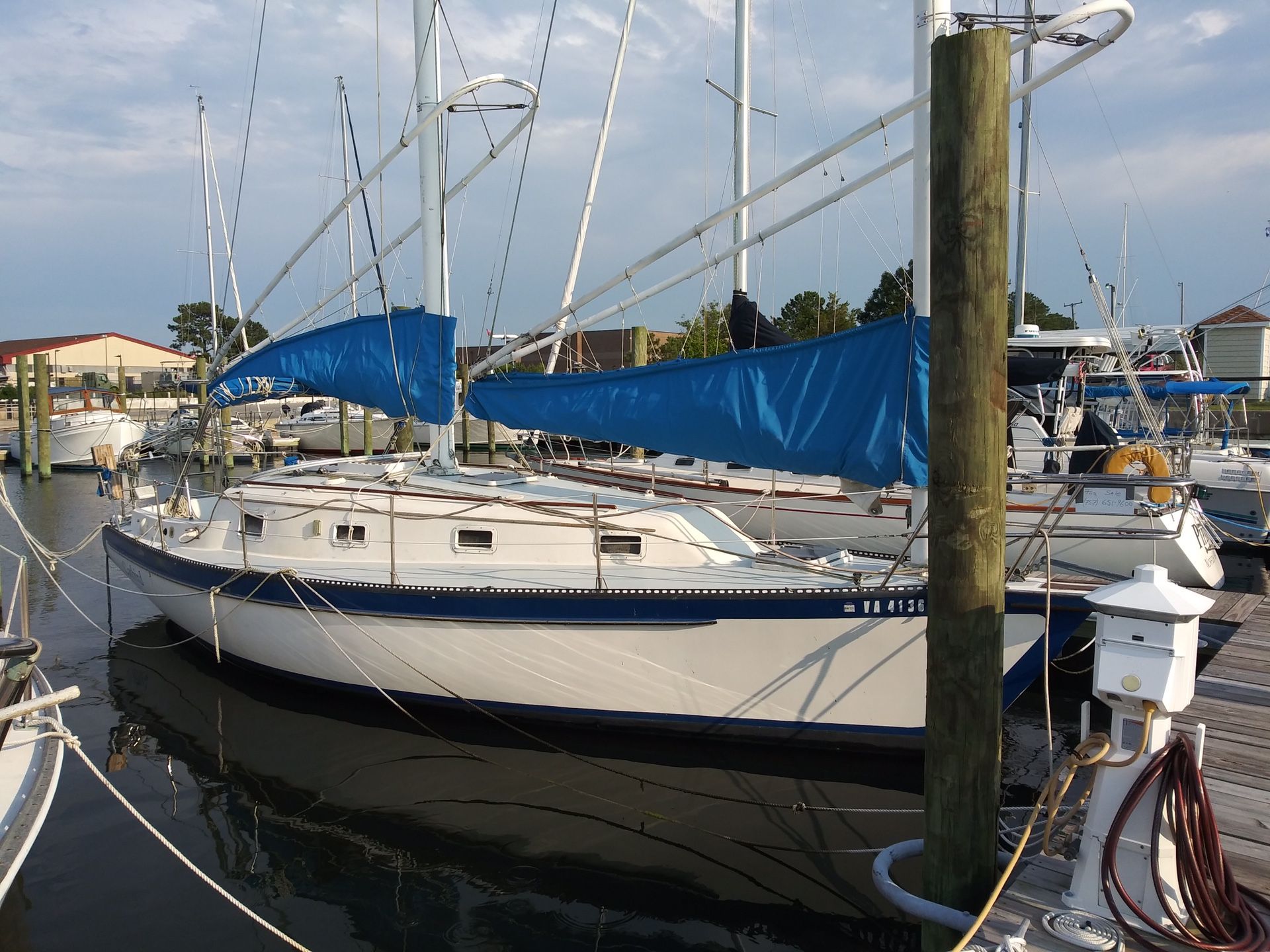 33’ Offshore Cat Ketch Sailboat for Sale in Norfolk, VA - OfferUp