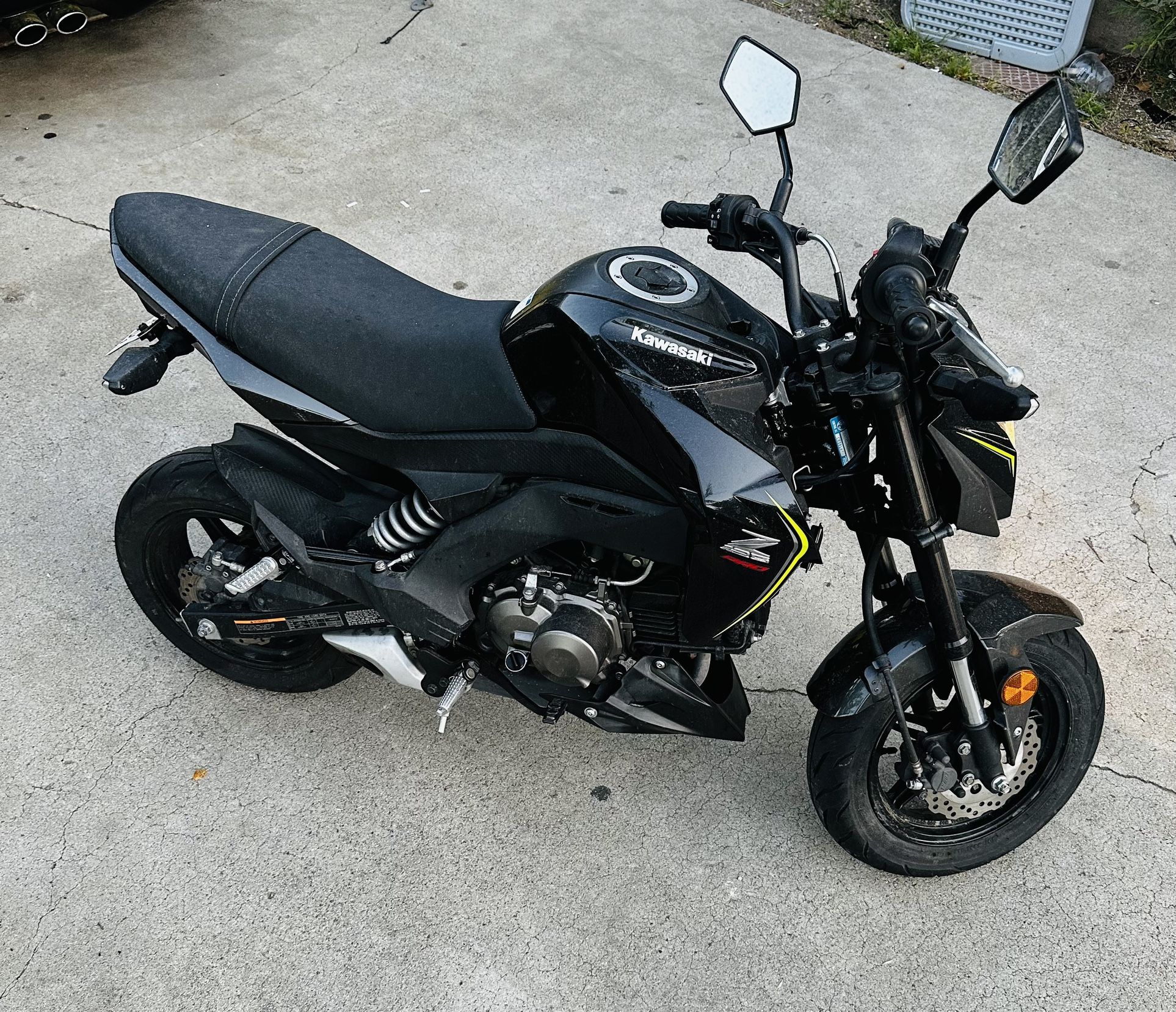 “2” Kawasaki Z125 Pro for Sale in Los Angeles, CA - OfferUp