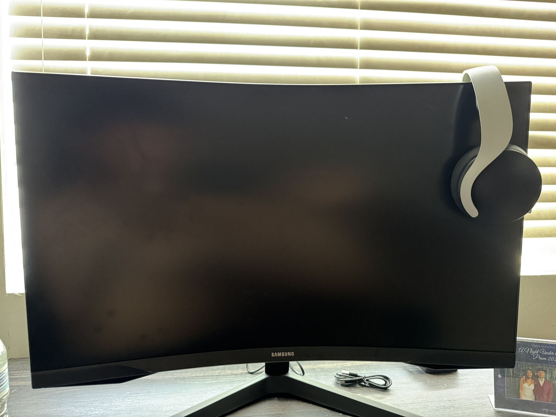 Samsung 32” Curve Odyssey G5 Gaming Monitor for Sale in El Mirage, AZ ...