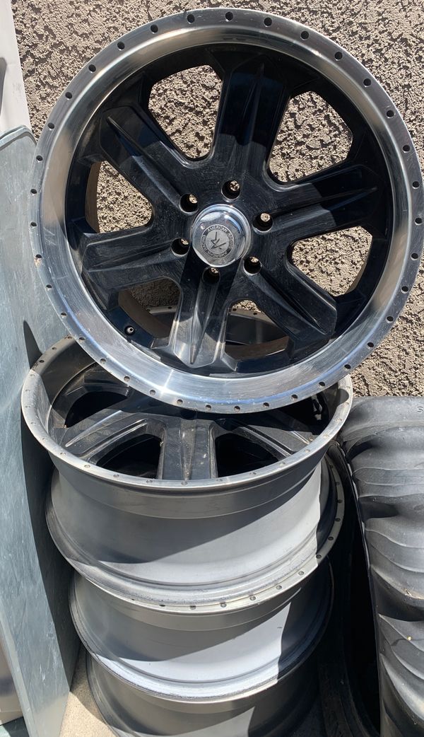 American Racing Wheel 22 inch for Sale in Lakewood, CA - OfferUp