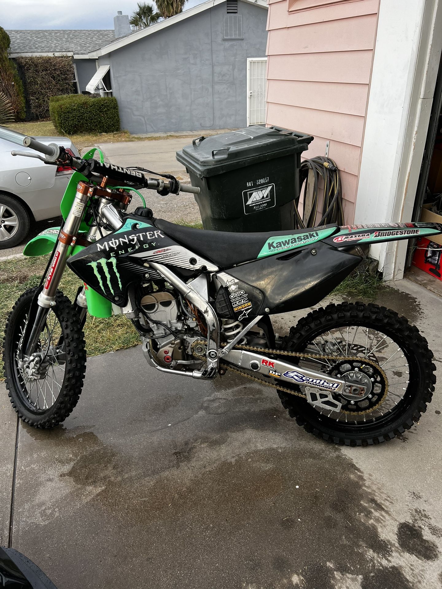 2005 Kawasaki Kx250 for Sale in Needles, CA - OfferUp