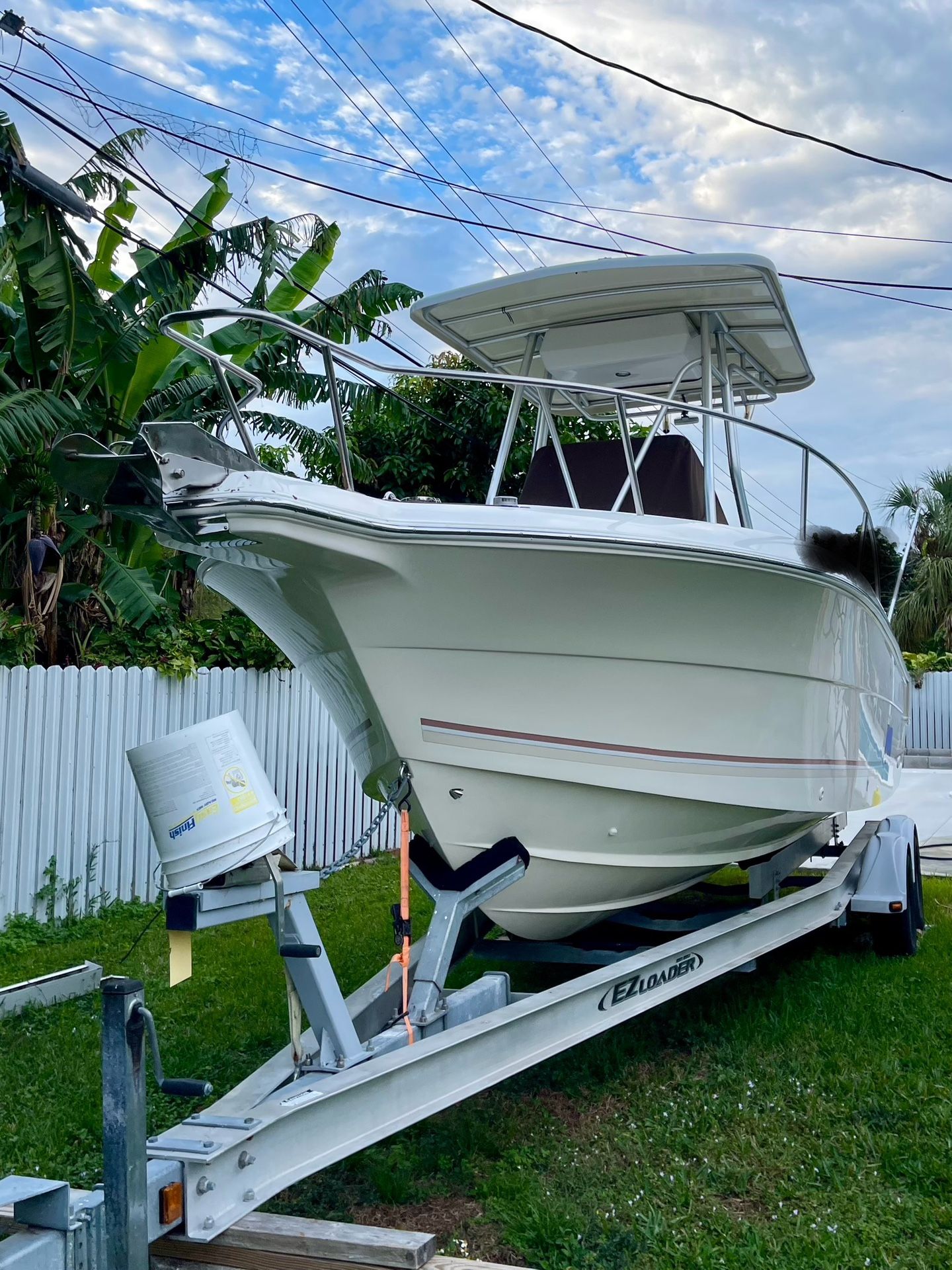 Wellcraft 250 Fisherman for Sale in Hialeah, FL - OfferUp