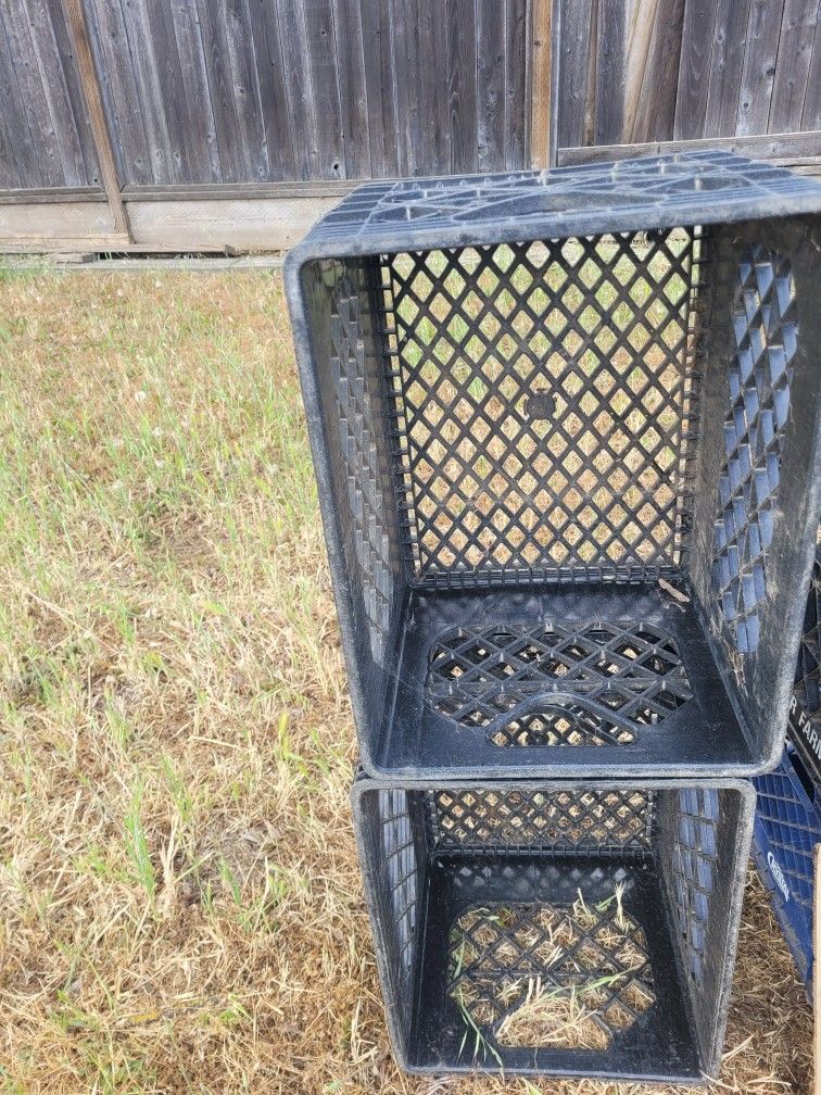 6 Crates for Sale in Modesto, CA - OfferUp