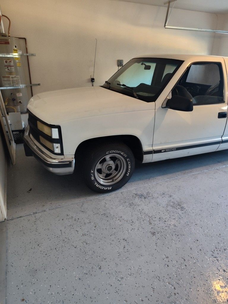 92 Chevy C1500 Obs Ext Cab for Sale in Fresno, CA - OfferUp
