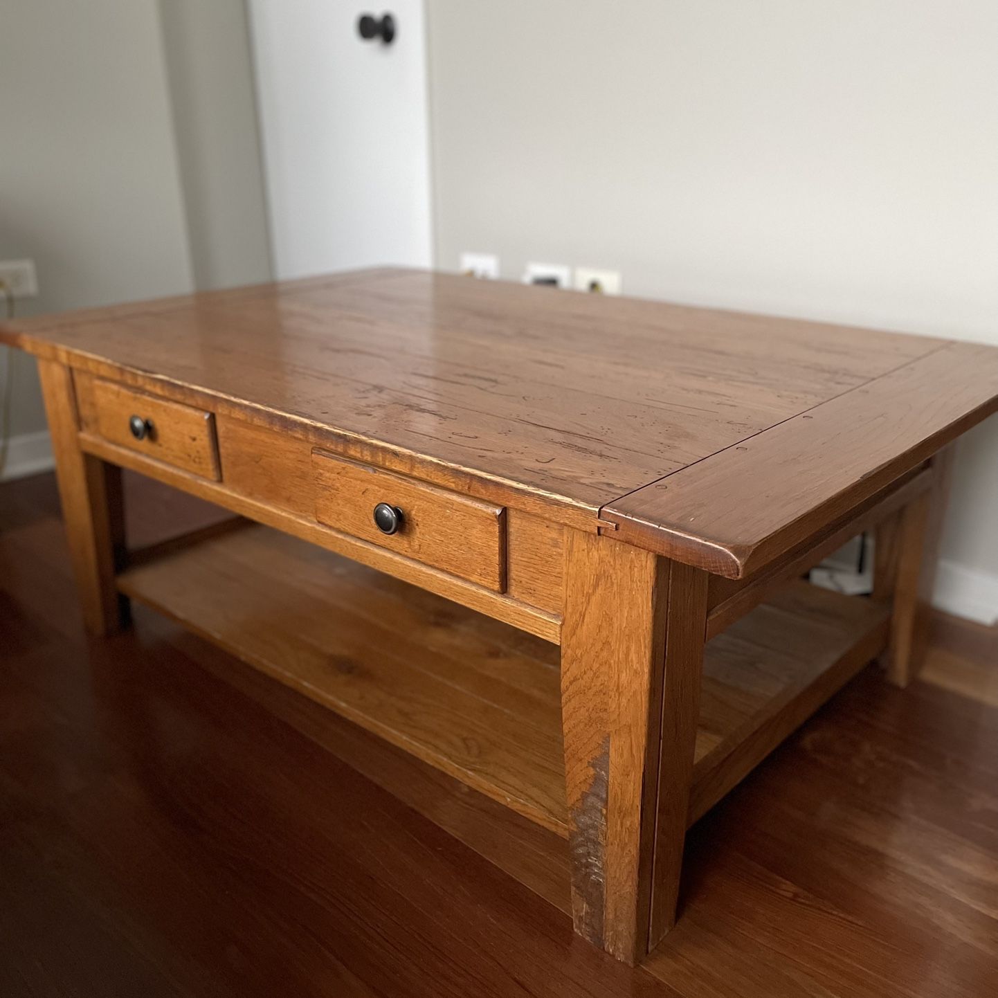Broyhill Attic Heirlooms Coffee And Side Table for Sale in Chicago IL OfferUp