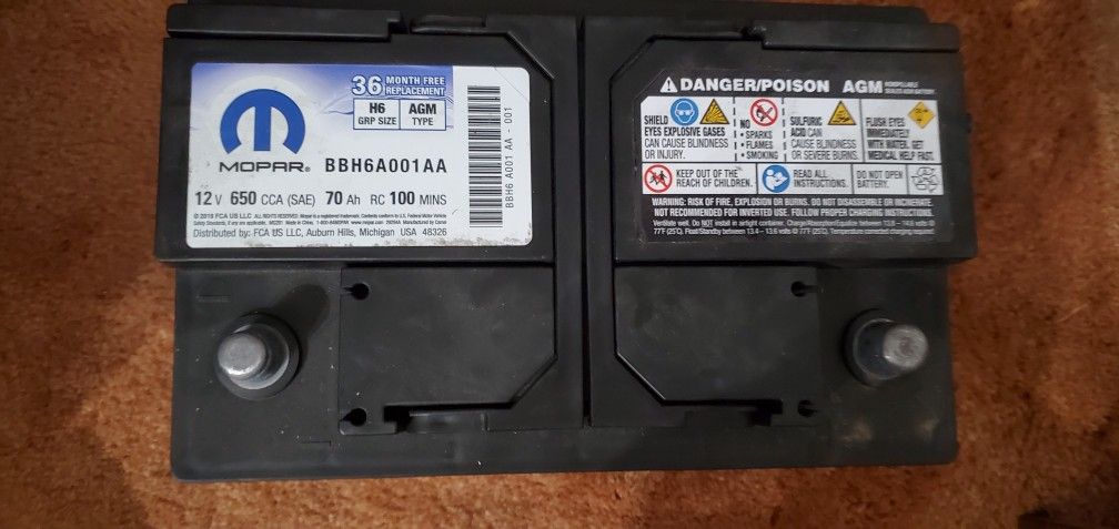 mopar battery bbh6a001aa agm Jeep for Sale in La Palma, CA - OfferUp