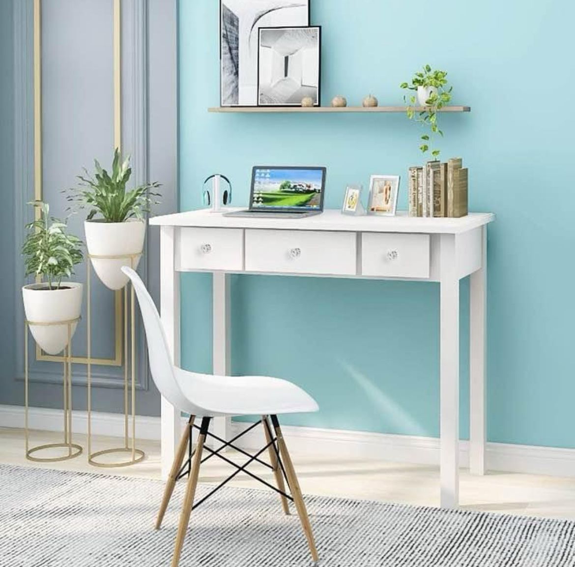 Solid Wood Small Desk / Make Up Desk