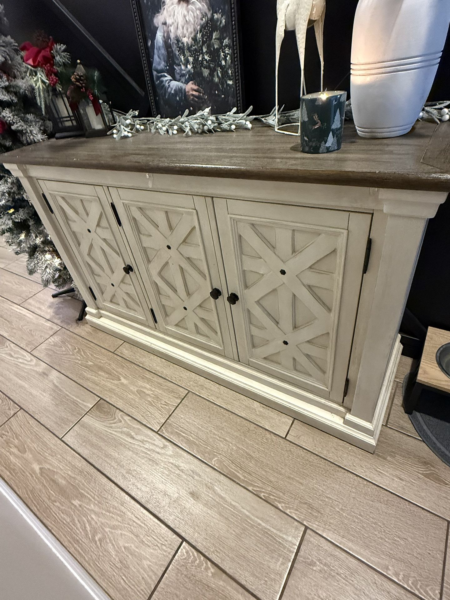 Entry Door Table for Sale in Phoenix, AZ - OfferUp