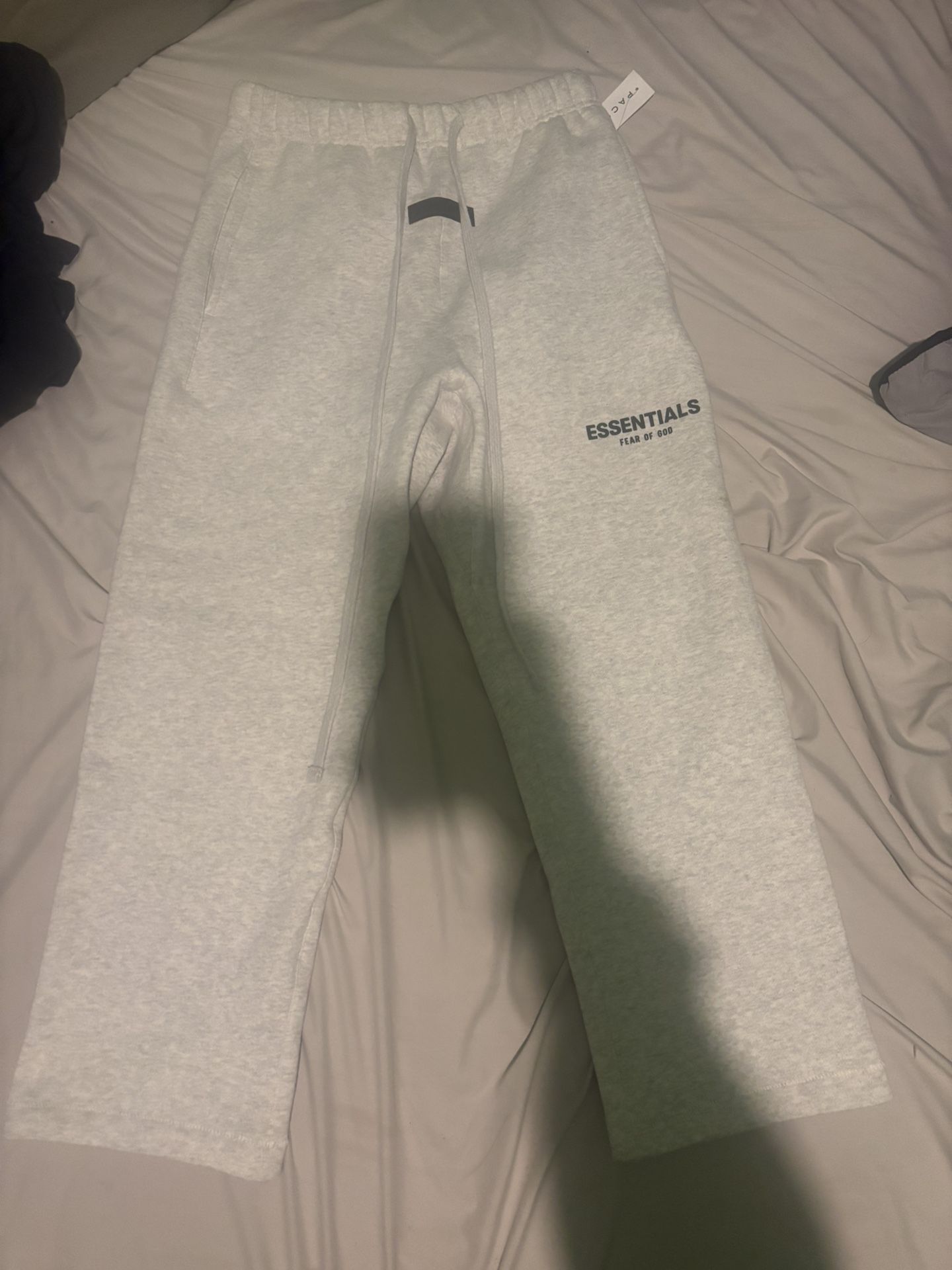 Essentials SweatPants for Sale in Aurora, IL - OfferUp